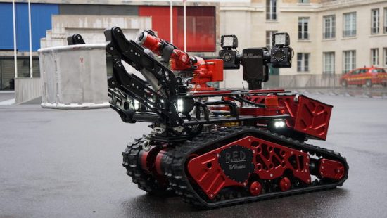 Colossus, le robot des pompiers dans la fournaise de Notre-Dame - FrenchWeb.fr