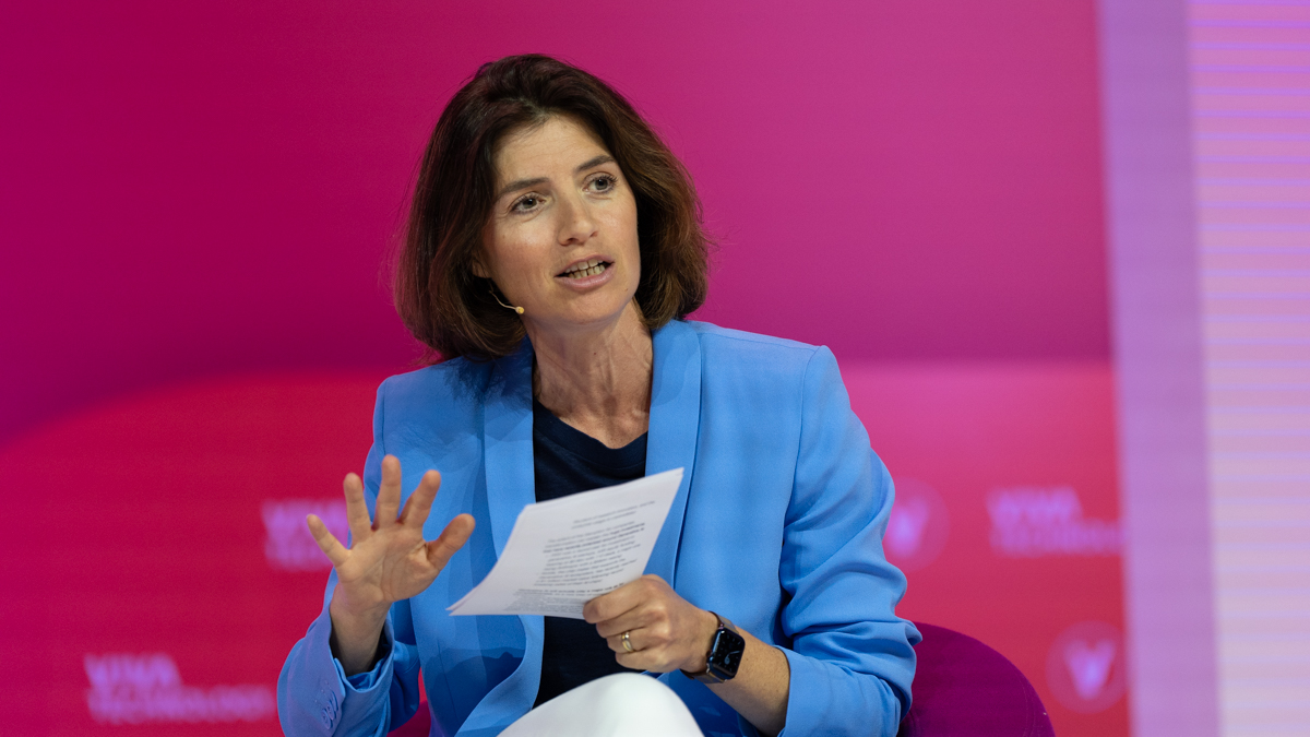 ORANGE confirme être en négociations exclusives avec BNP PARIBAS pour ...