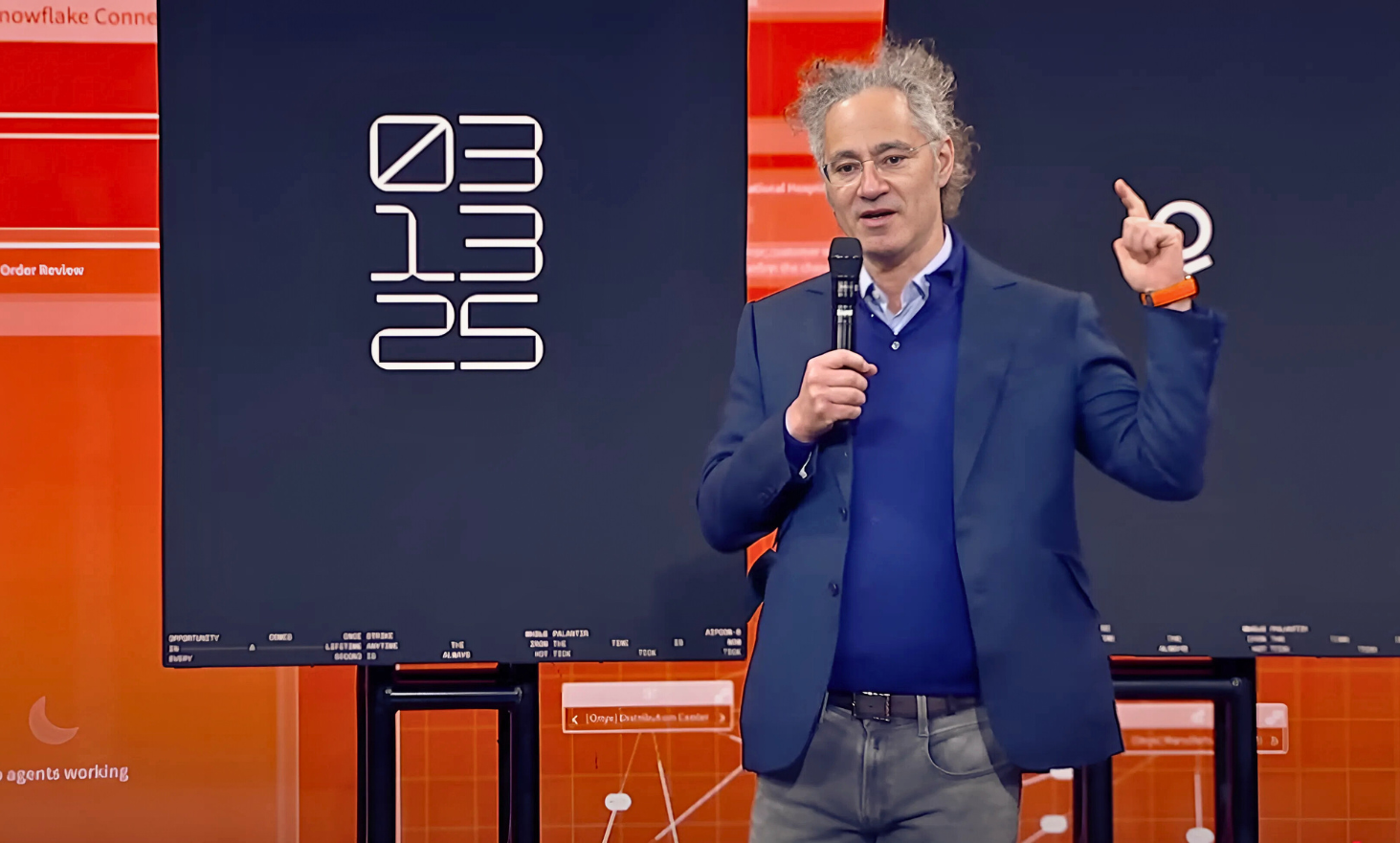Palantir, l’entreprise qui rêve de devenir l’Operating System de l'État ...
